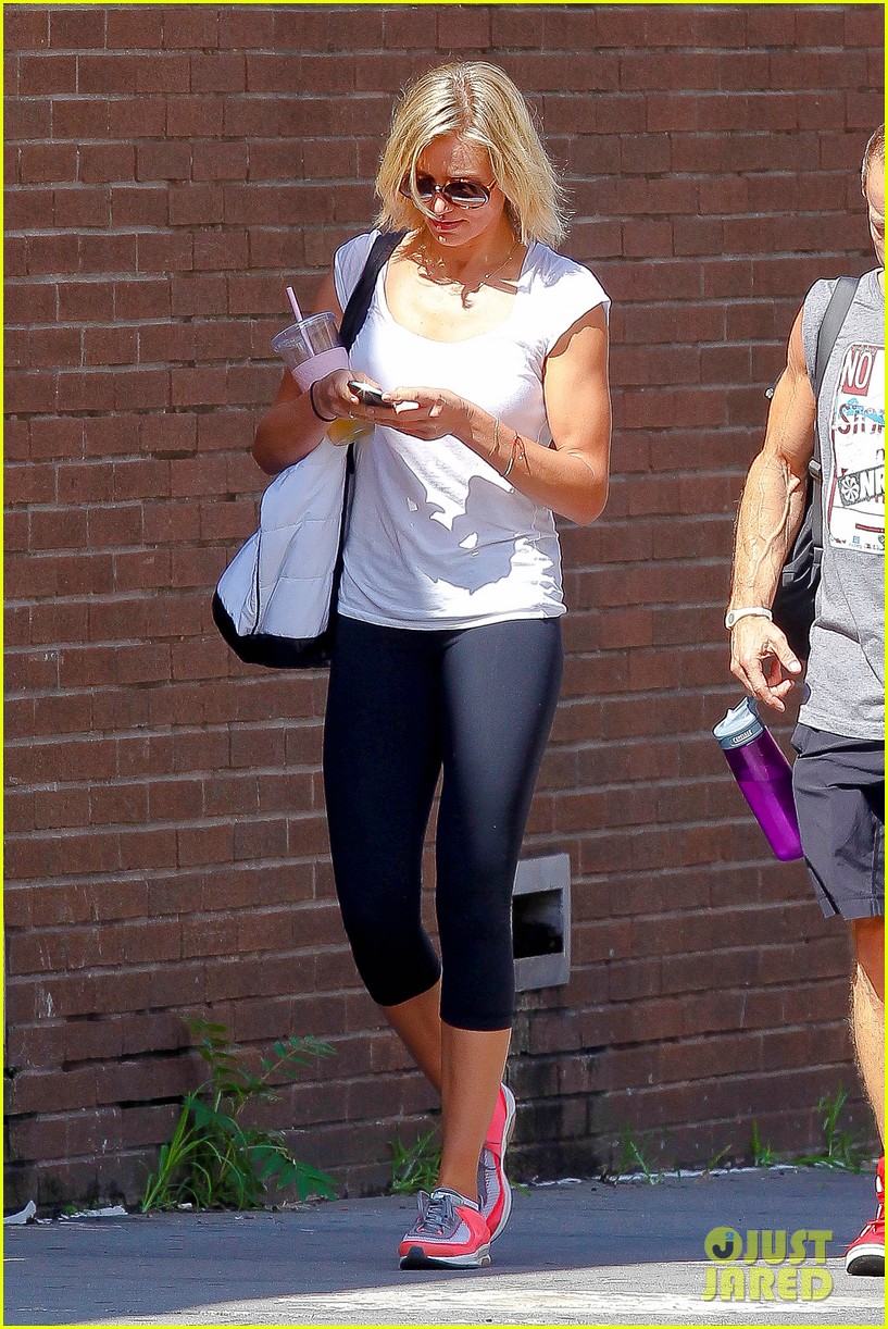 Cameron Diaz: Fitness Fun in the Big Apple!: Photo 2709932 | Cameron ...