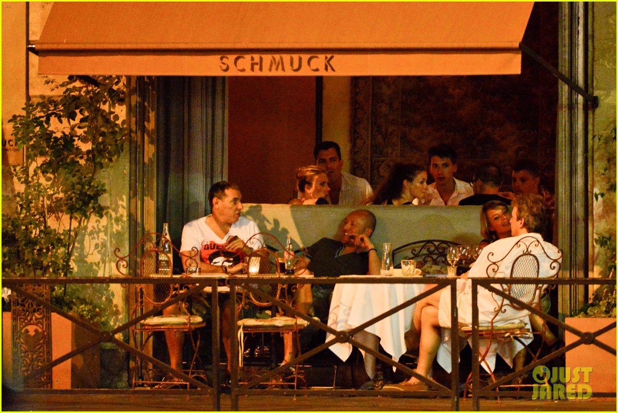 Scarlett Johansson & Nate Naylor: Schmuck Dinner in Paris!: Photo ...