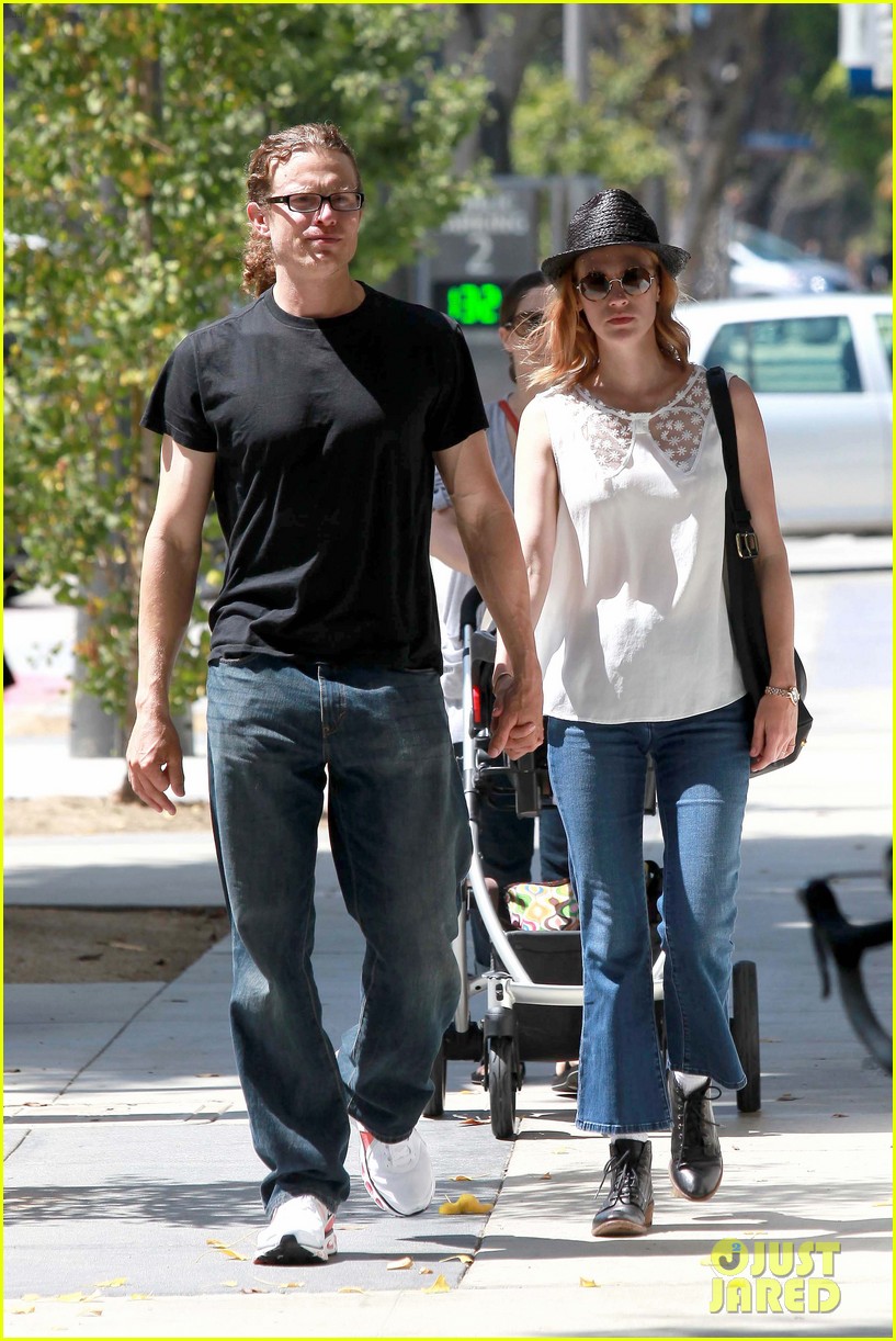 January Jones: Holding Hands with Noah Miller!: Photo 2705629 | January ...