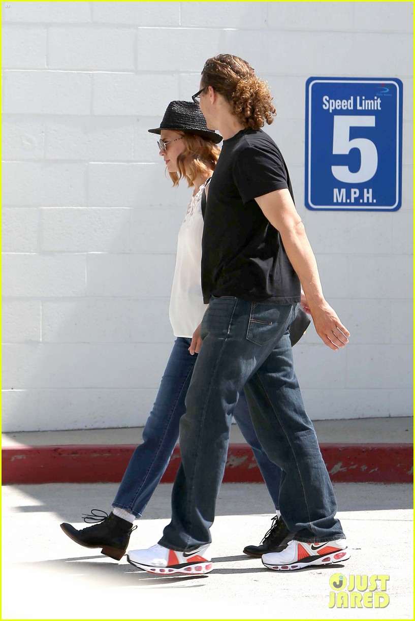 January Jones: Holding Hands with Noah Miller!: Photo 2705637 | January ...