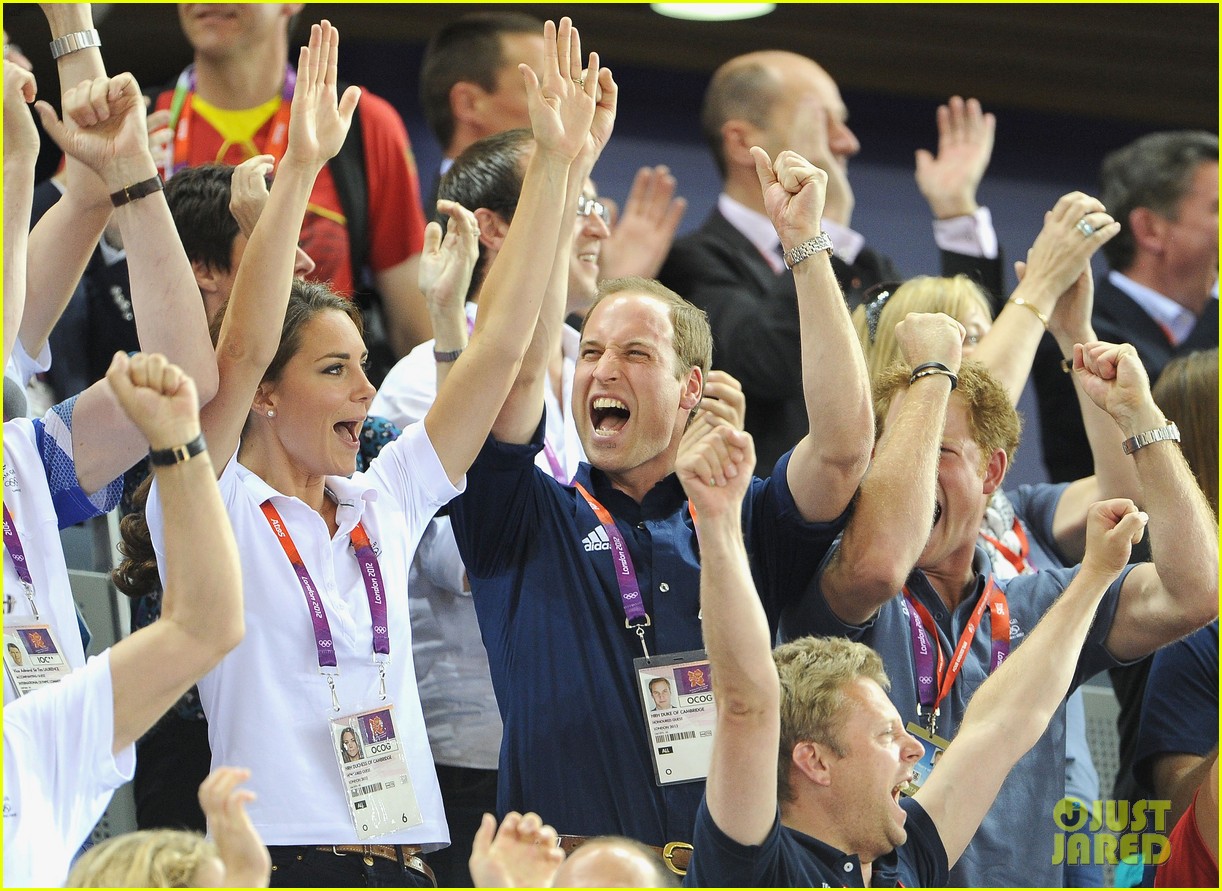 Duchess Kate & Prince William Celebrate Great Britain's Cycling Win at ...