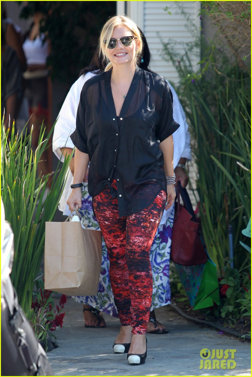 Jennifer Lawrence: Day of InDulgence Party: Photo 2701108 | Jennifer ...