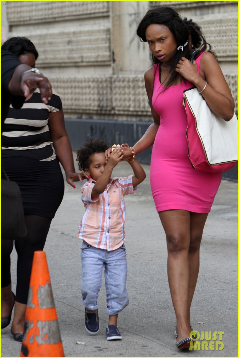 Debra Messing's Post-It Program Launch is a 'Smash'!: Photo 2707031 ...