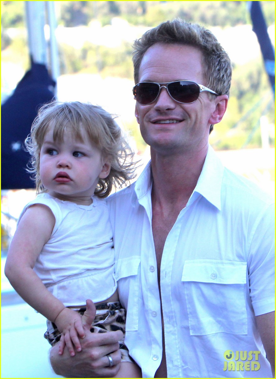 Neil Patrick Harris & David Burtka: Saint-Tropez with the Kids!: Photo ...