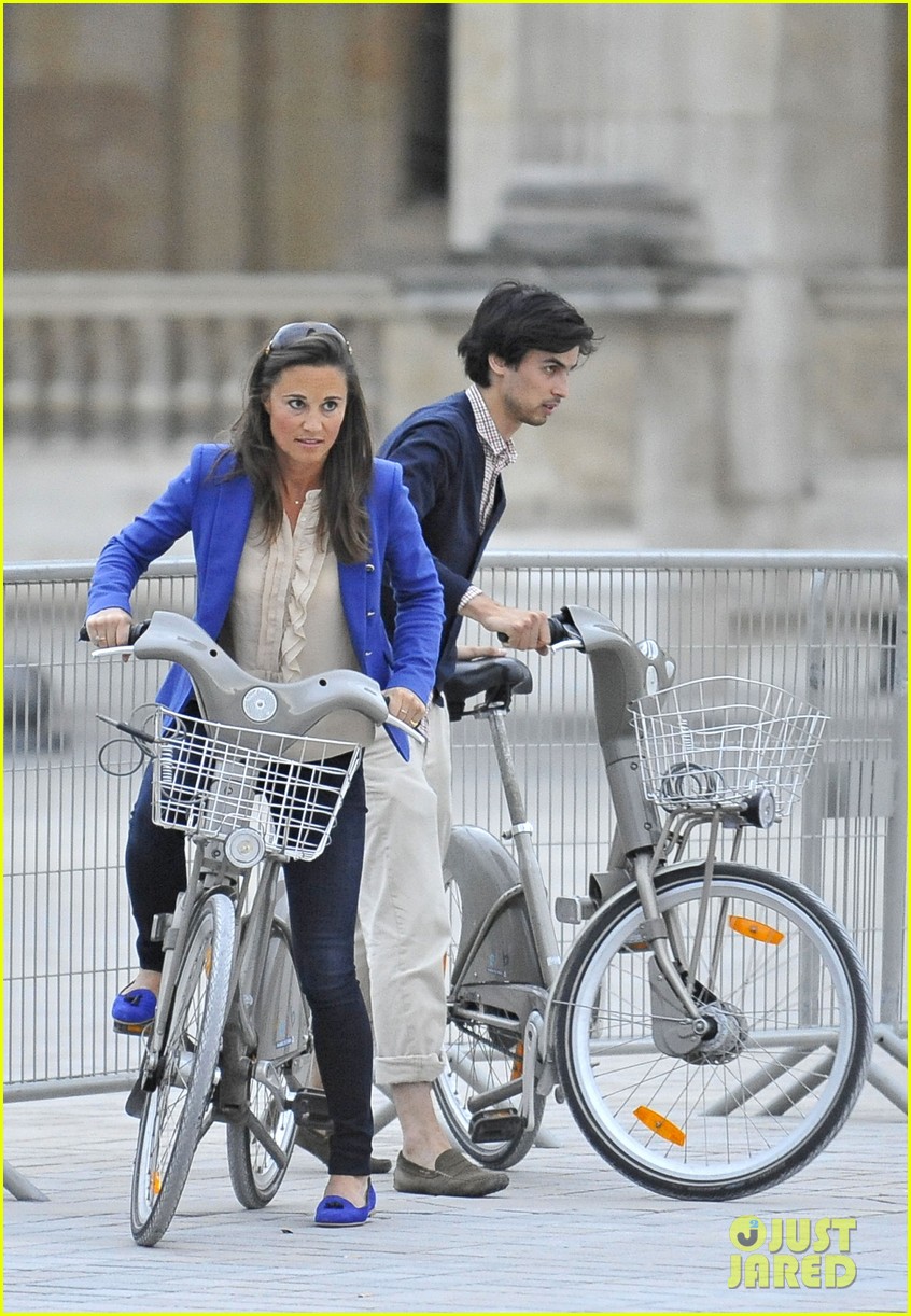 Pippa Middleton: Paris Getaway!: Photo 2709044 | Pippa Middleton Photos ...