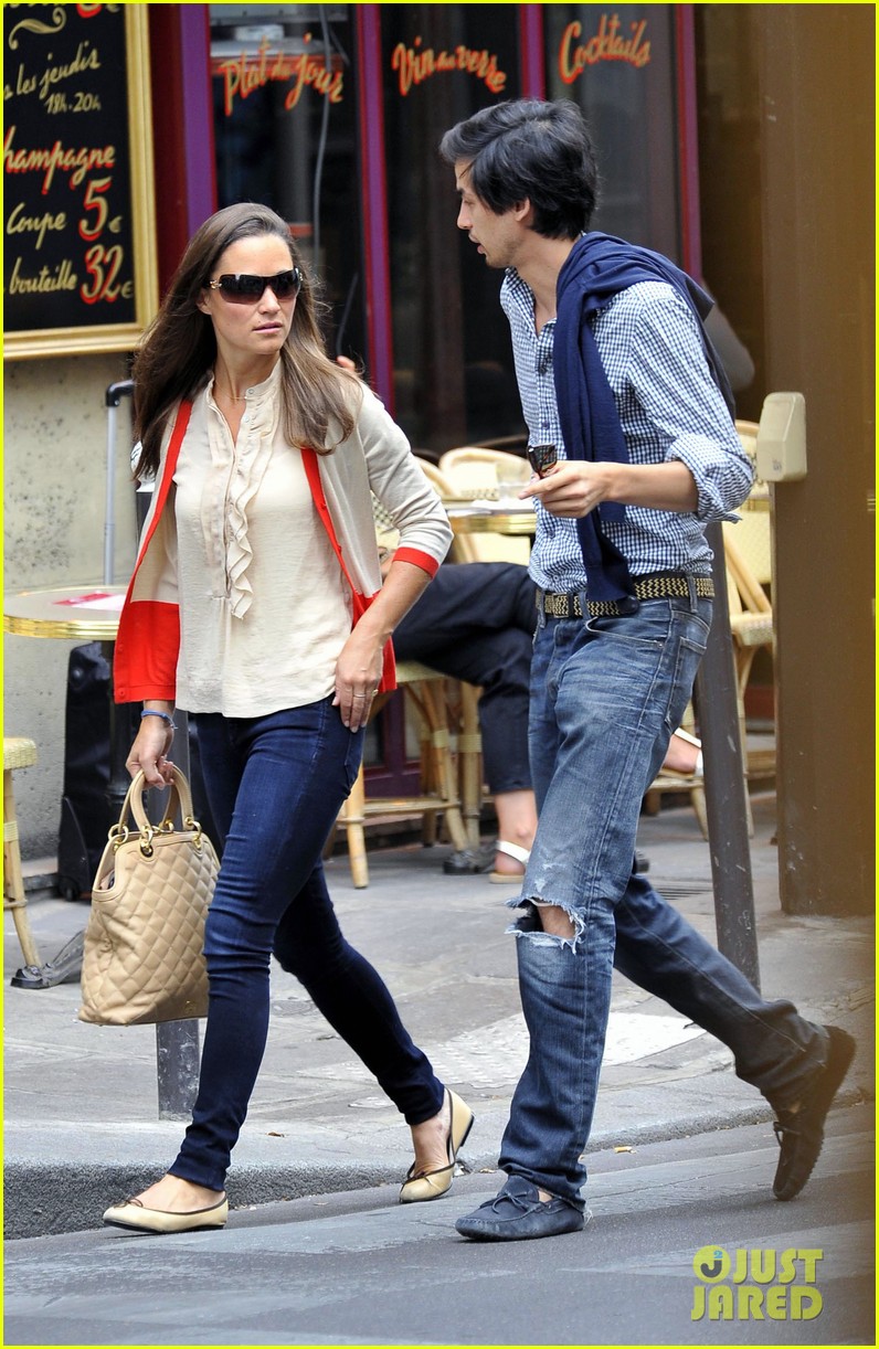 Pippa Middleton: Paris Getaway!: Photo 2709050 | Pippa Middleton Photos ...