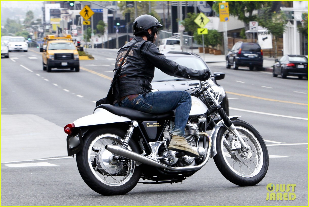 Keanu Reeves: 'Side By Side' Is Really Personal: Photo 2709630 | Keanu ...