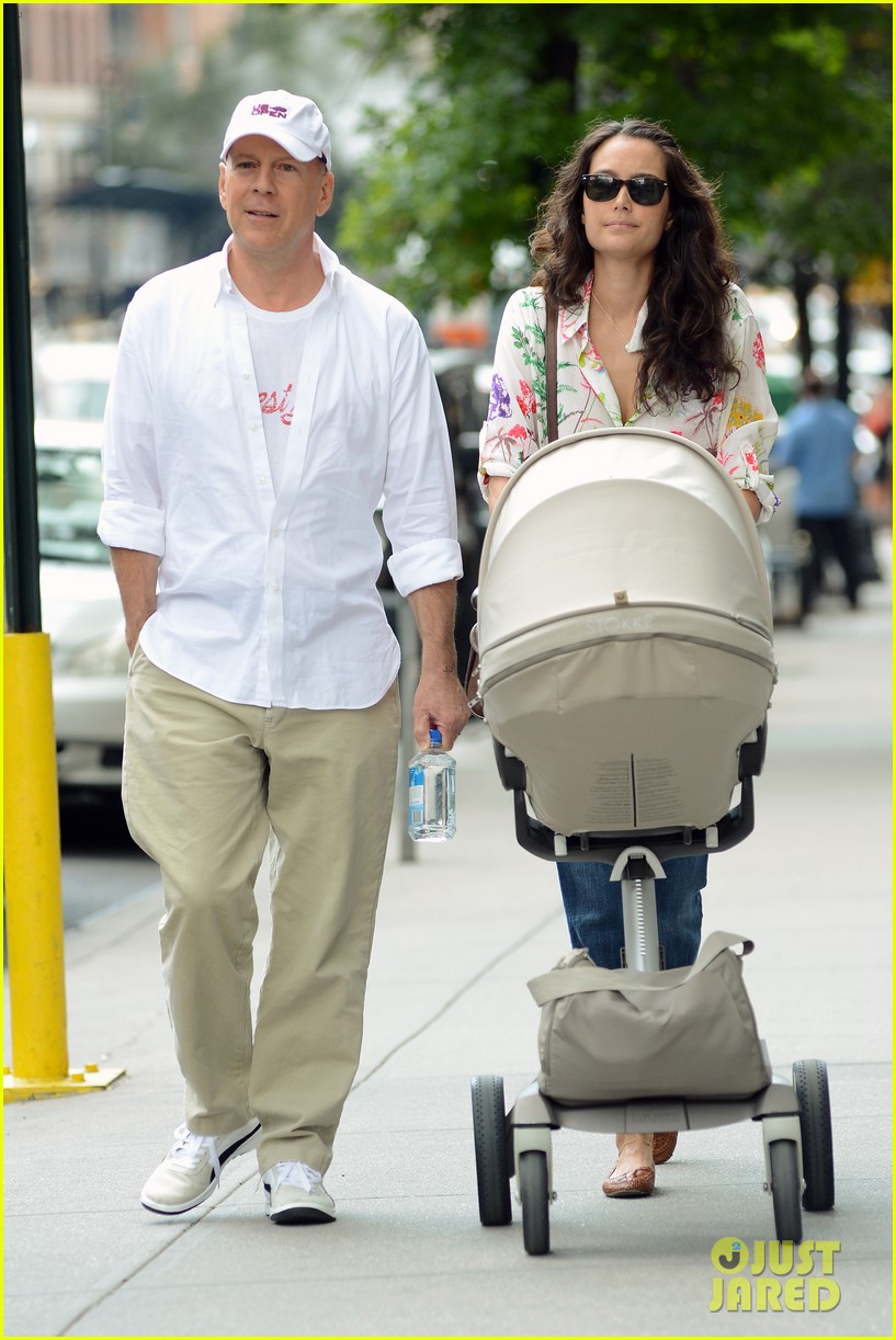 Bruce Willis & Emma Heming: Shopping with Baby Mabel!: Photo 2707194 ...