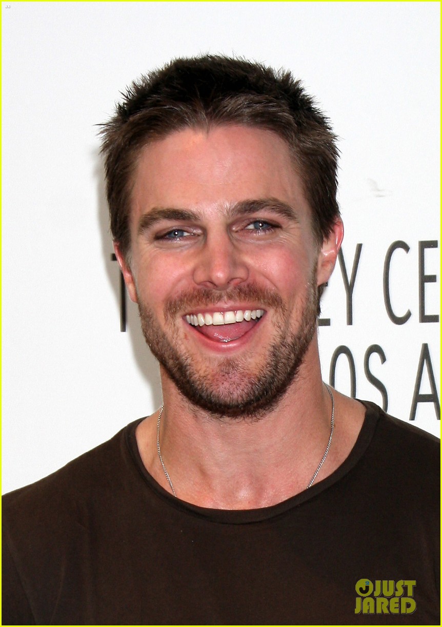 Stephen Amell: 'Arrow' Screening at Paley Center!: Photo 2718322 ...