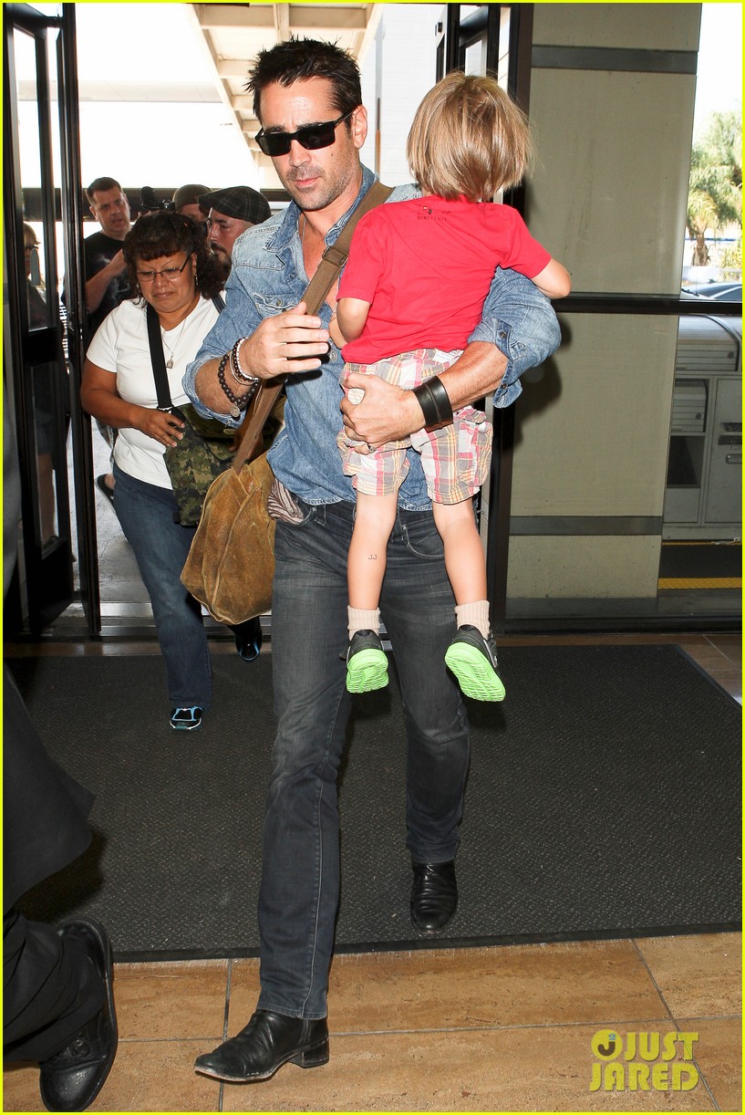 Colin Farrell & Henry: Father-Son Flyers: Photo 2714225 | Alicja ...