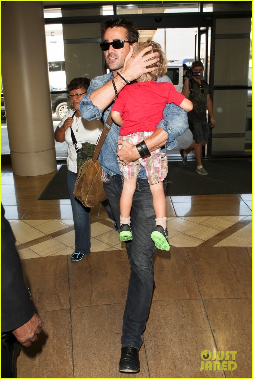 Colin Farrell & Henry: Father-Son Flyers: Photo 2714227 | Alicja ...
