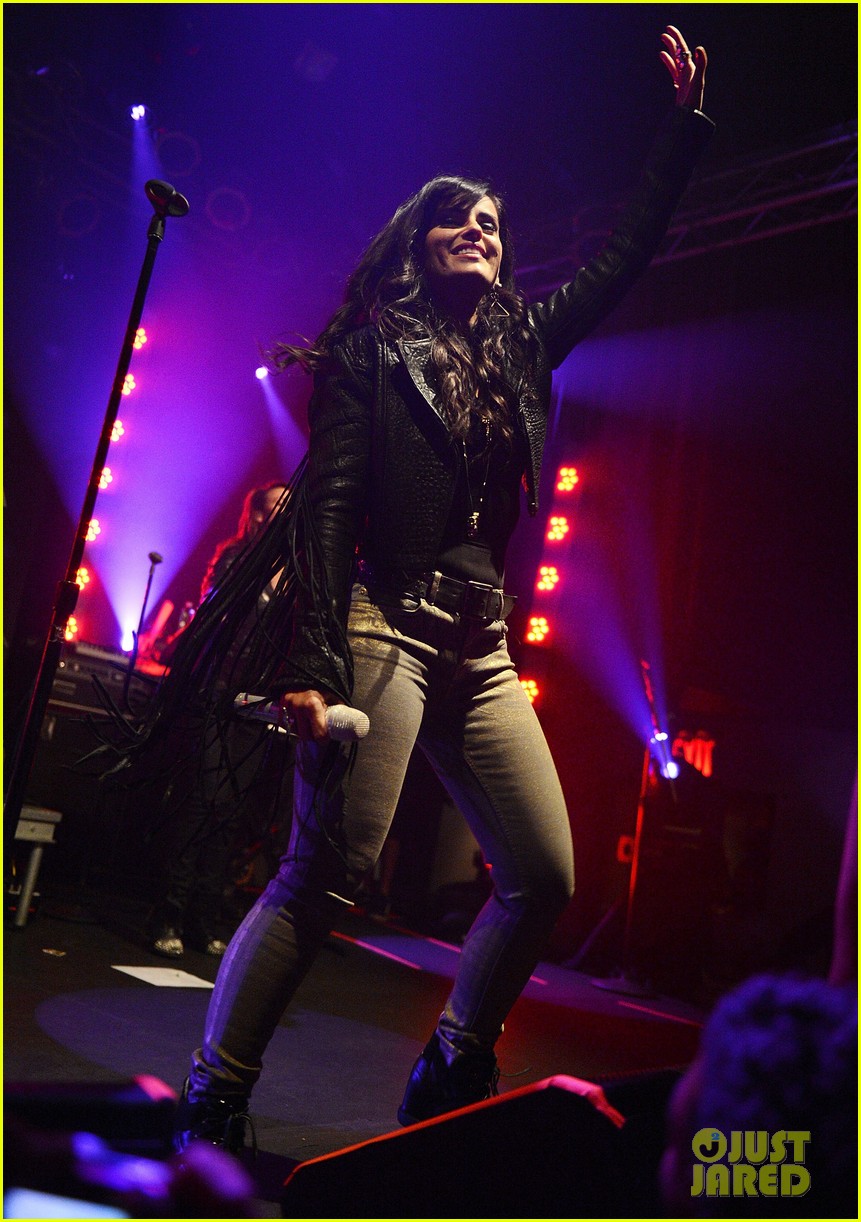 Nelly Furtado's 'Parking Lot' Video Premiere - Watch Now!: Photo ...