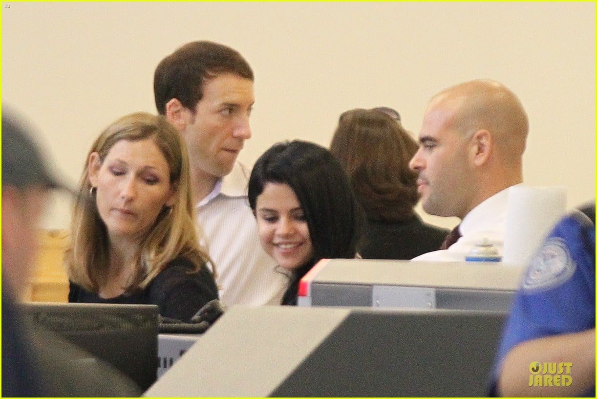 Selena Gomez: Studio Time with Mitch Allan!: Photo 2721406 | Selena ...