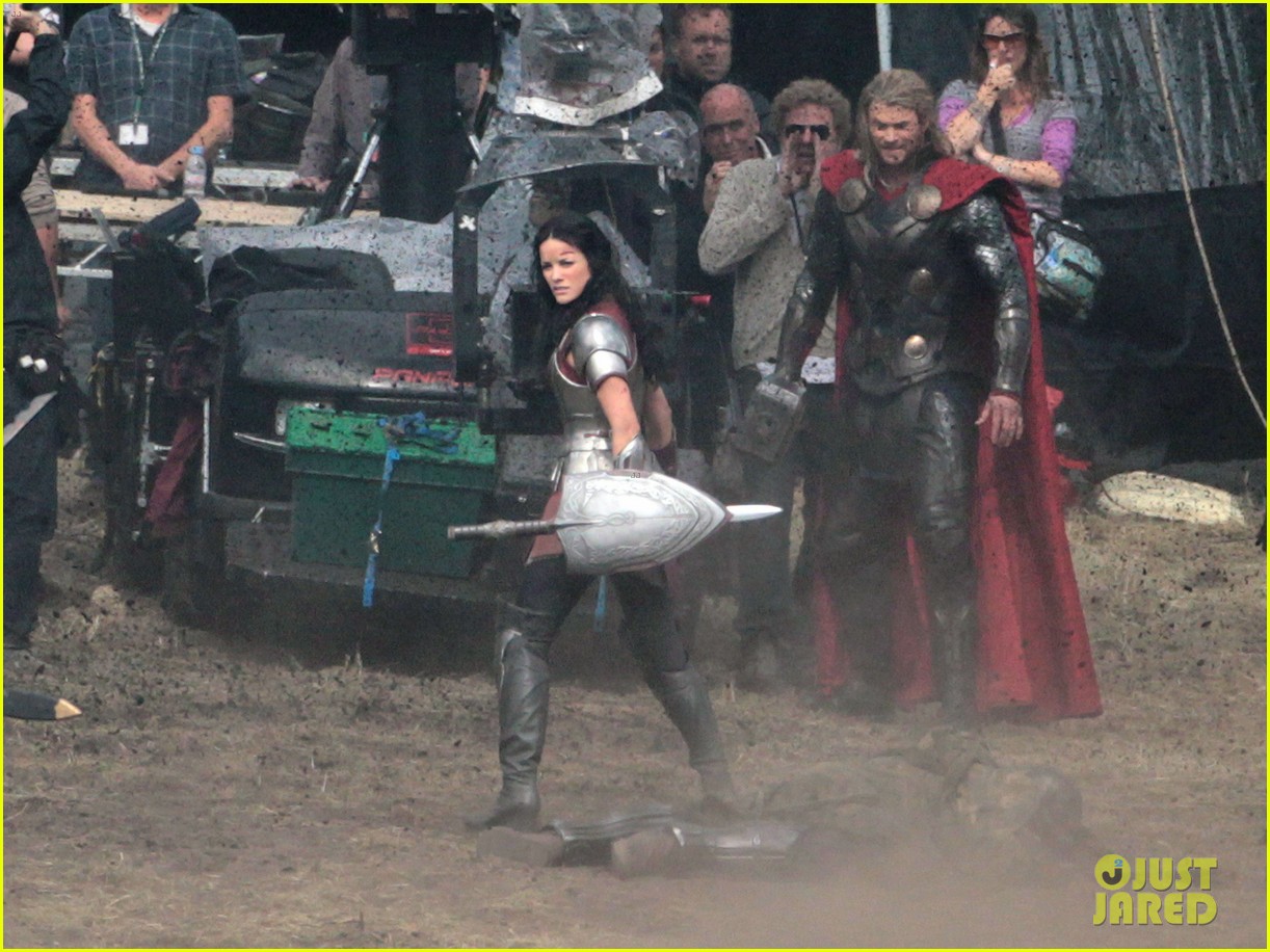 Chris Hemsworth: 'Thor 2' Begins Filming - First Set Pics!: Photo ...