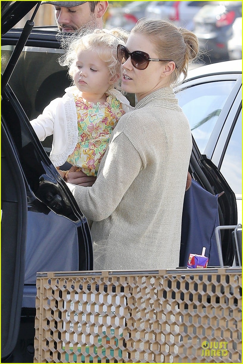 Amy Adams: My Daughter is Very Independent!: Photo 2731081 | Amy Adams ...