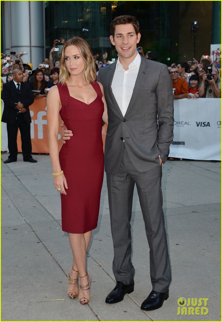 Joseph Gordon-Levitt & Emily Blunt: 'Looper' Premiere at TIFF!: Photo ...