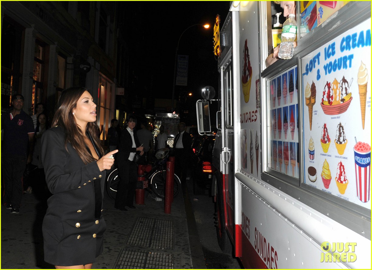 Kim Kardashian & Kanye West: Ice Cream Cone Couple!: Photo 2721514 ...