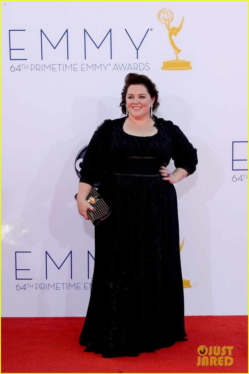 Melissa McCarthy & Mindy Kaling - Emmys Presenters 2012: Photo 2727500 ...