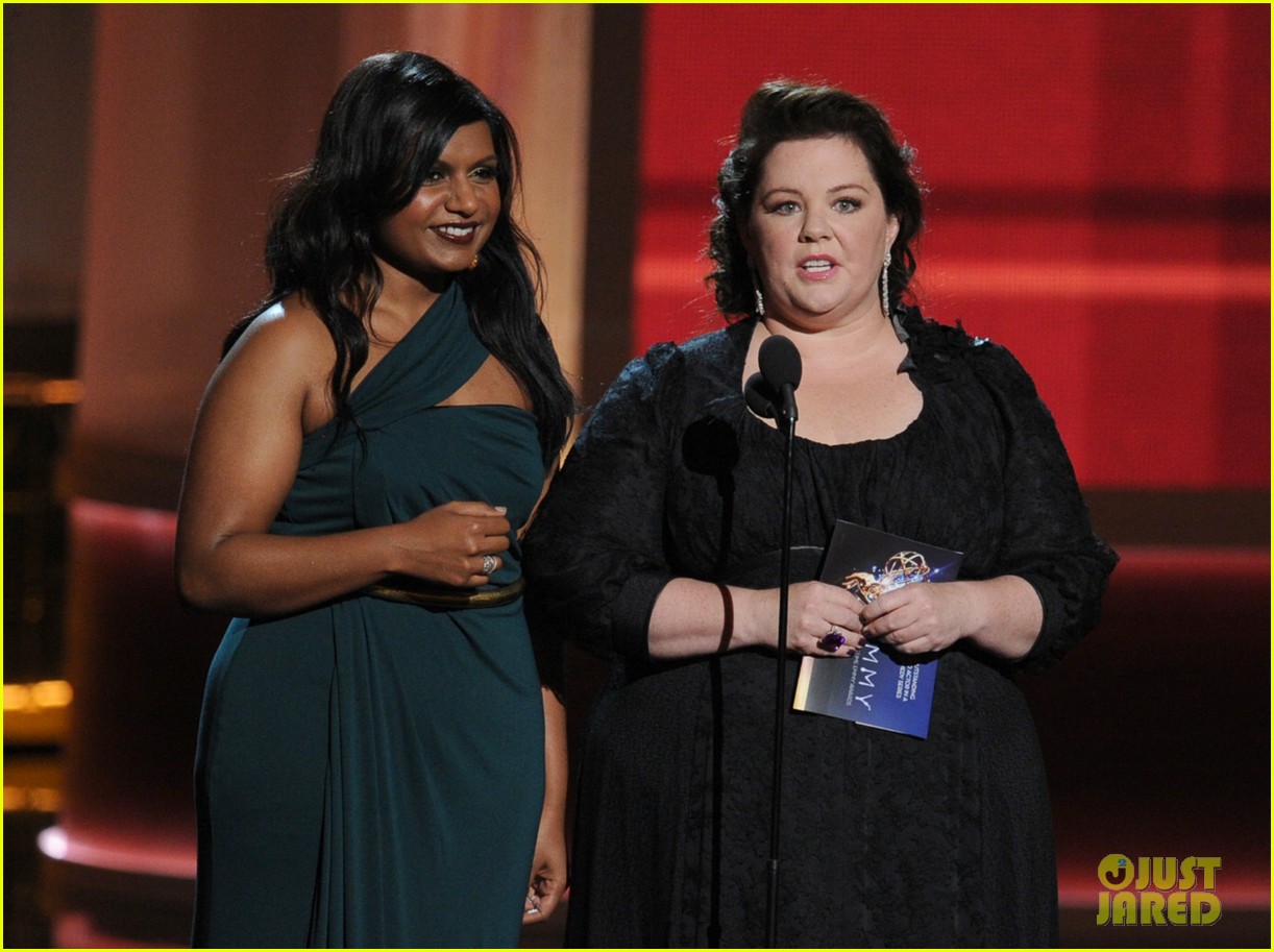 Melissa McCarthy & Mindy Kaling - Emmys Presenters 2012: Photo 2727510 ...