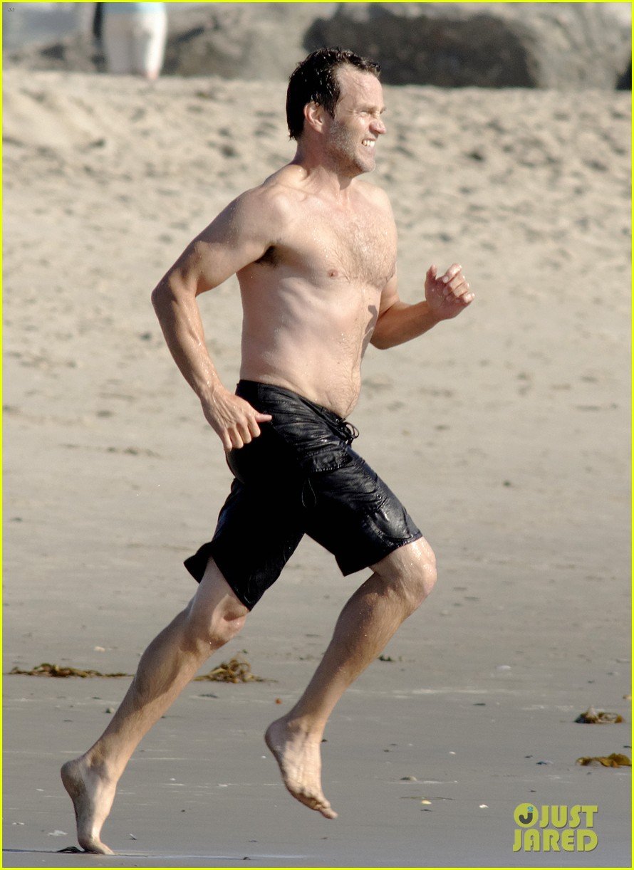 Stephen Moyer: Shirtless in Venice Beach!: Photo 2730376 | Celebrity ...