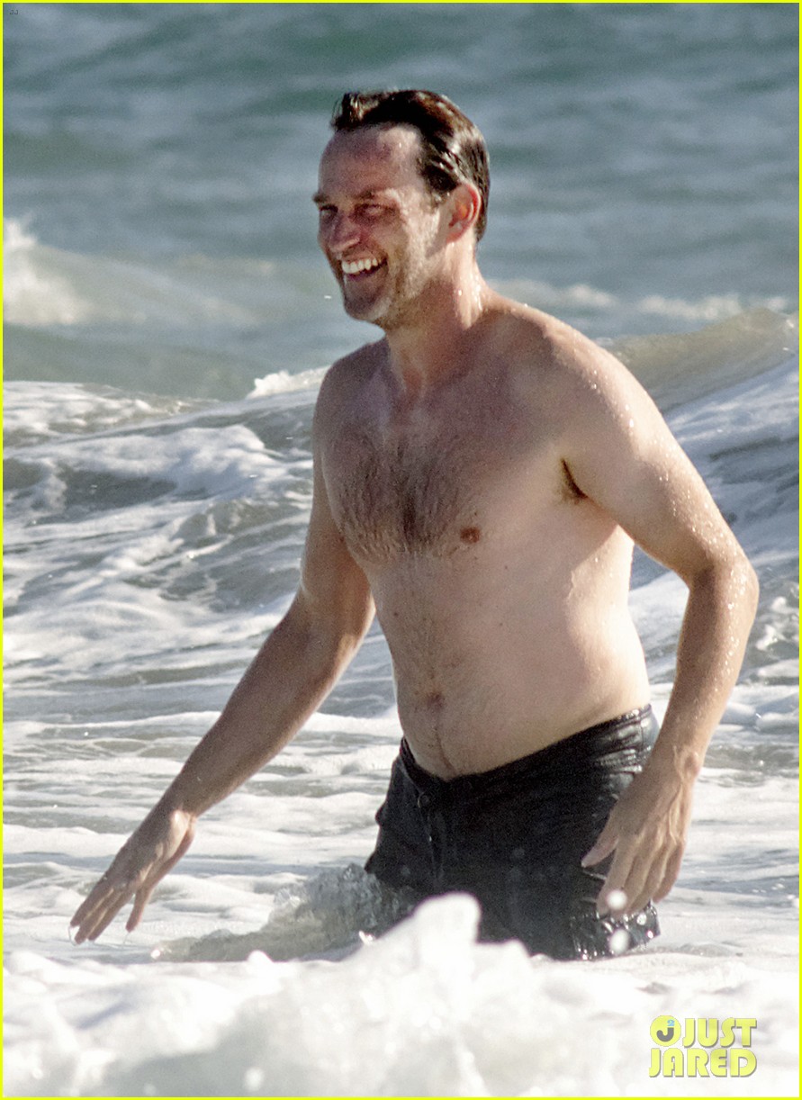 Stephen Moyer: Shirtless in Venice Beach!: Photo 2730386 | Celebrity ...