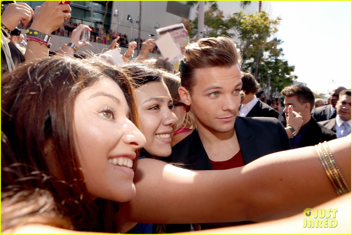 One Direction - MTV VMAs 2012 Red Carpet: Photo 2715601 | Photos | Just ...