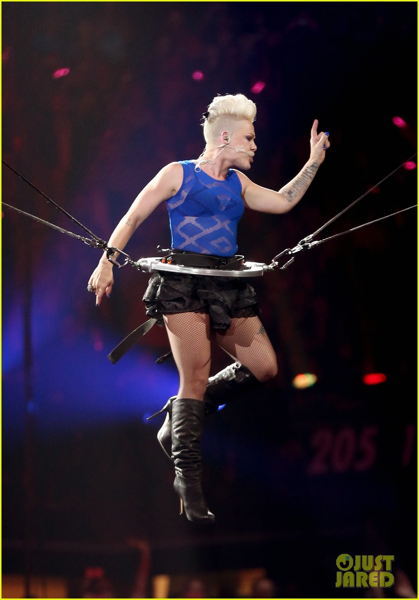 Pink Flies During iHeartRadio Music Festival Performance!: Photo ...