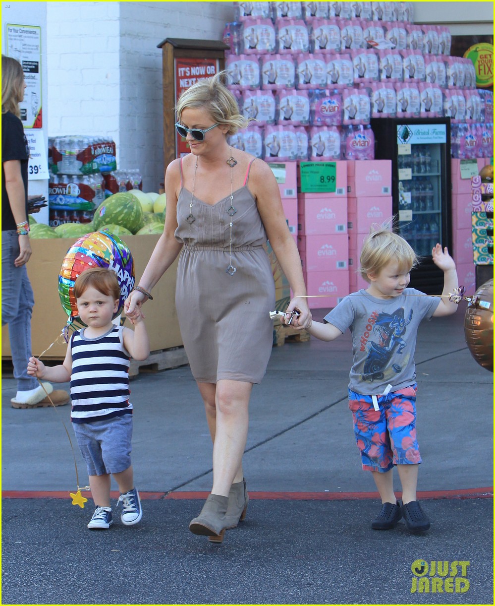 Amy Poehler: Bristol Farms with Abel & Archie!: Photo 2713171 | Abel ...