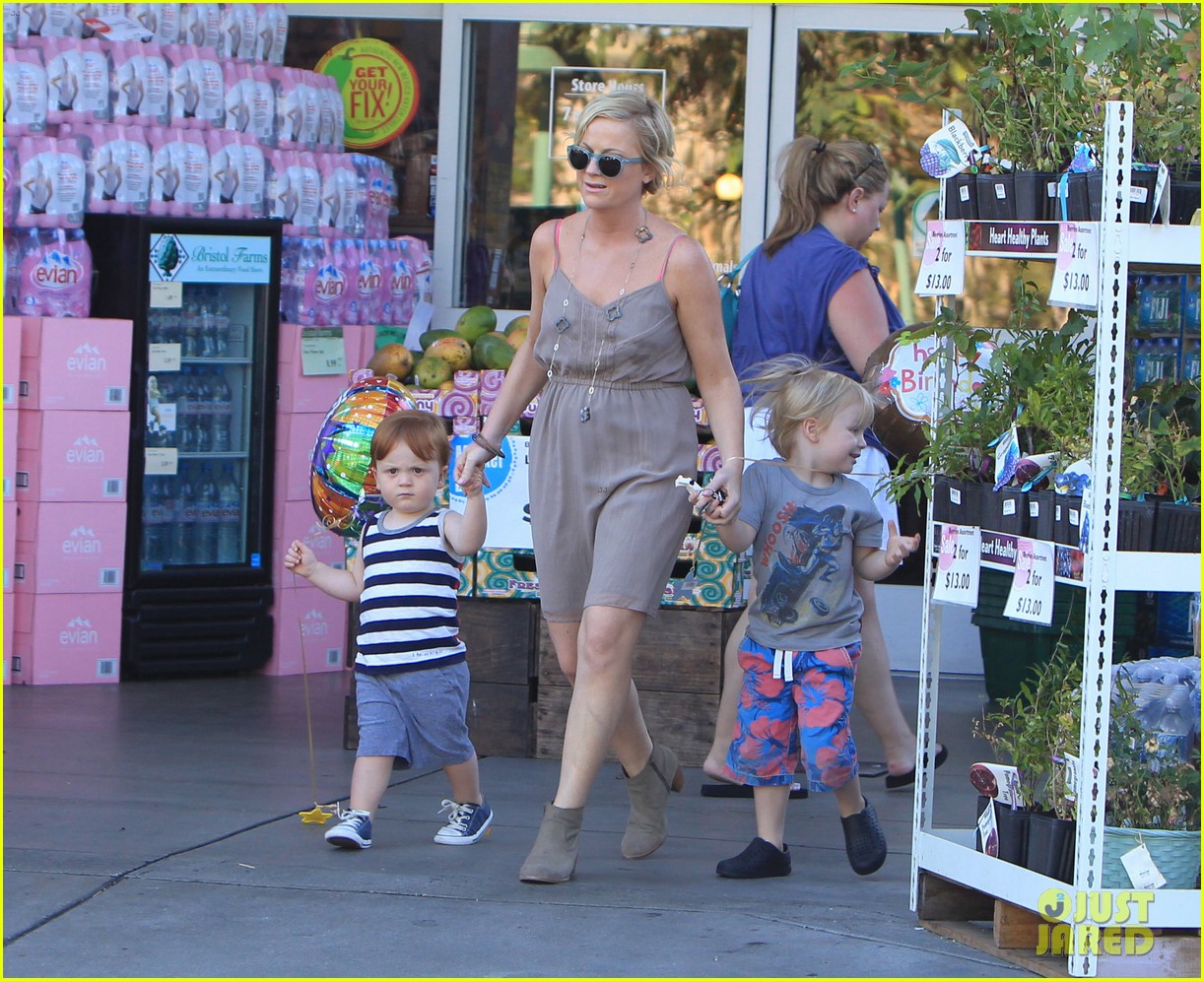 Amy Poehler: Bristol Farms with Abel & Archie!: Photo 2713173 | Abel ...