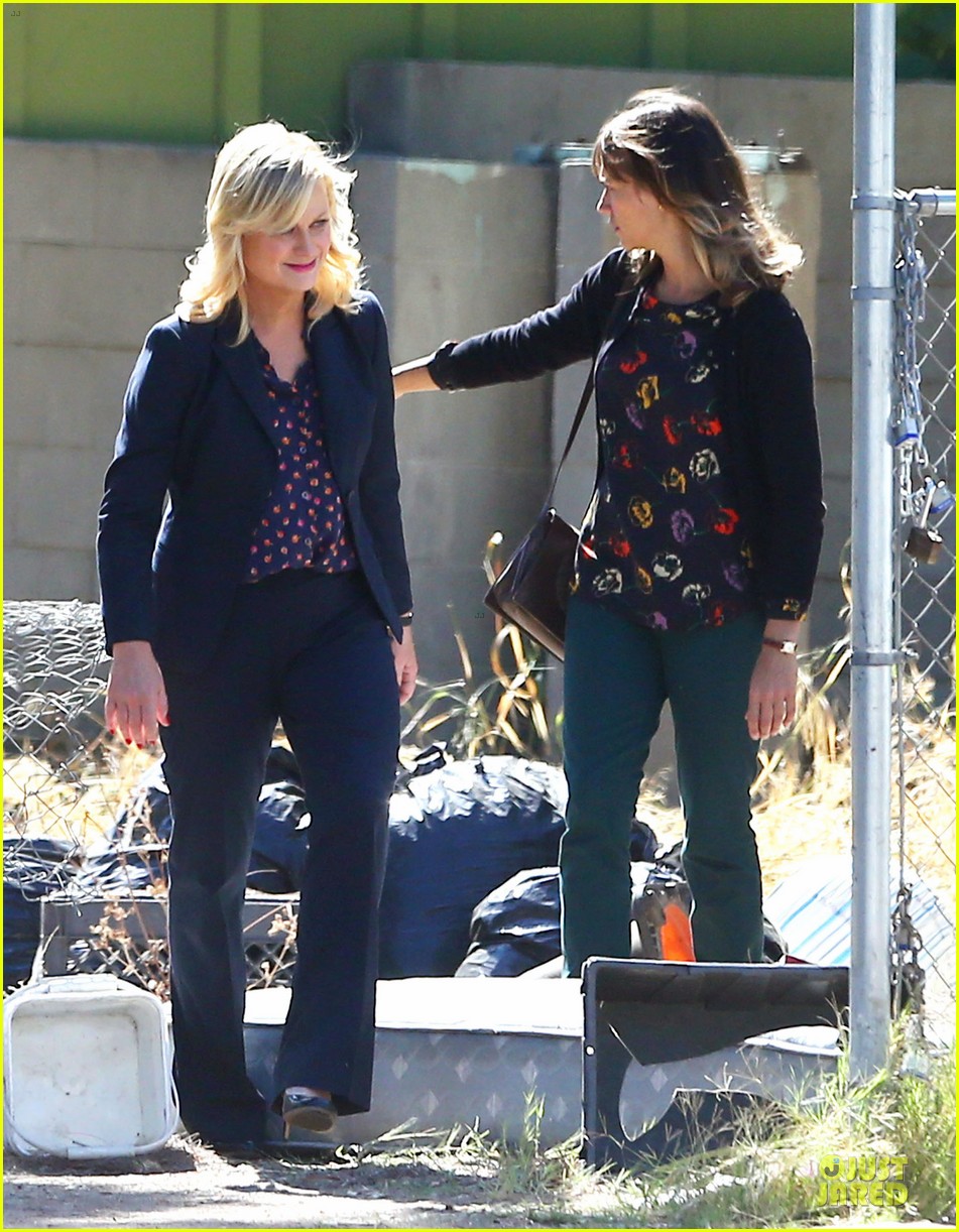Amy Poehler: 'Parks & Recreation' Set with Rashida Jones!: Photo ...