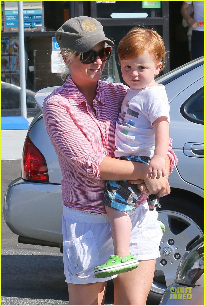 Amy Poehler: 'Parks & Recreation' Set with Rashida Jones!: Photo ...