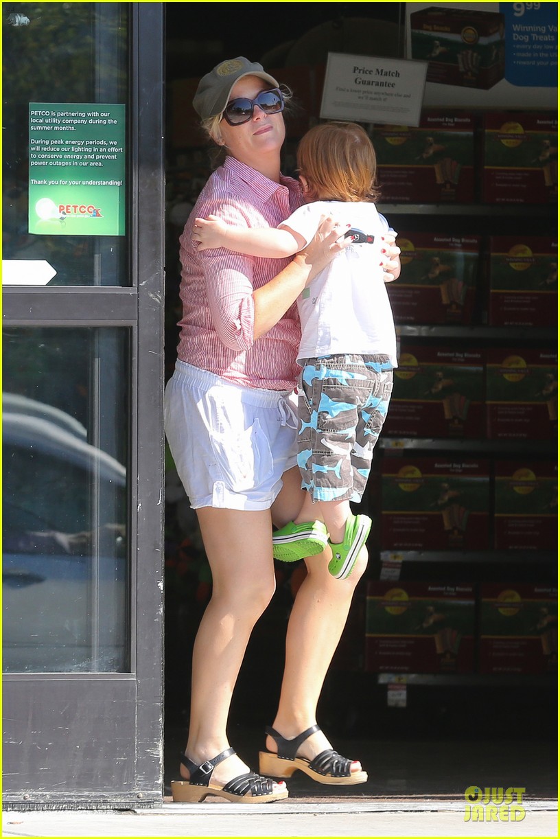 Amy Poehler: 'Parks & Recreation' Set with Rashida Jones!: Photo ...