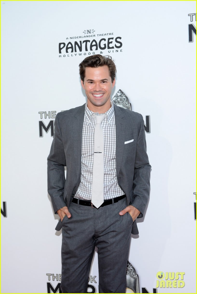 Zoe Saldana & Andrew Rannells: 'Book of Mormon' Premiere!: Photo ...
