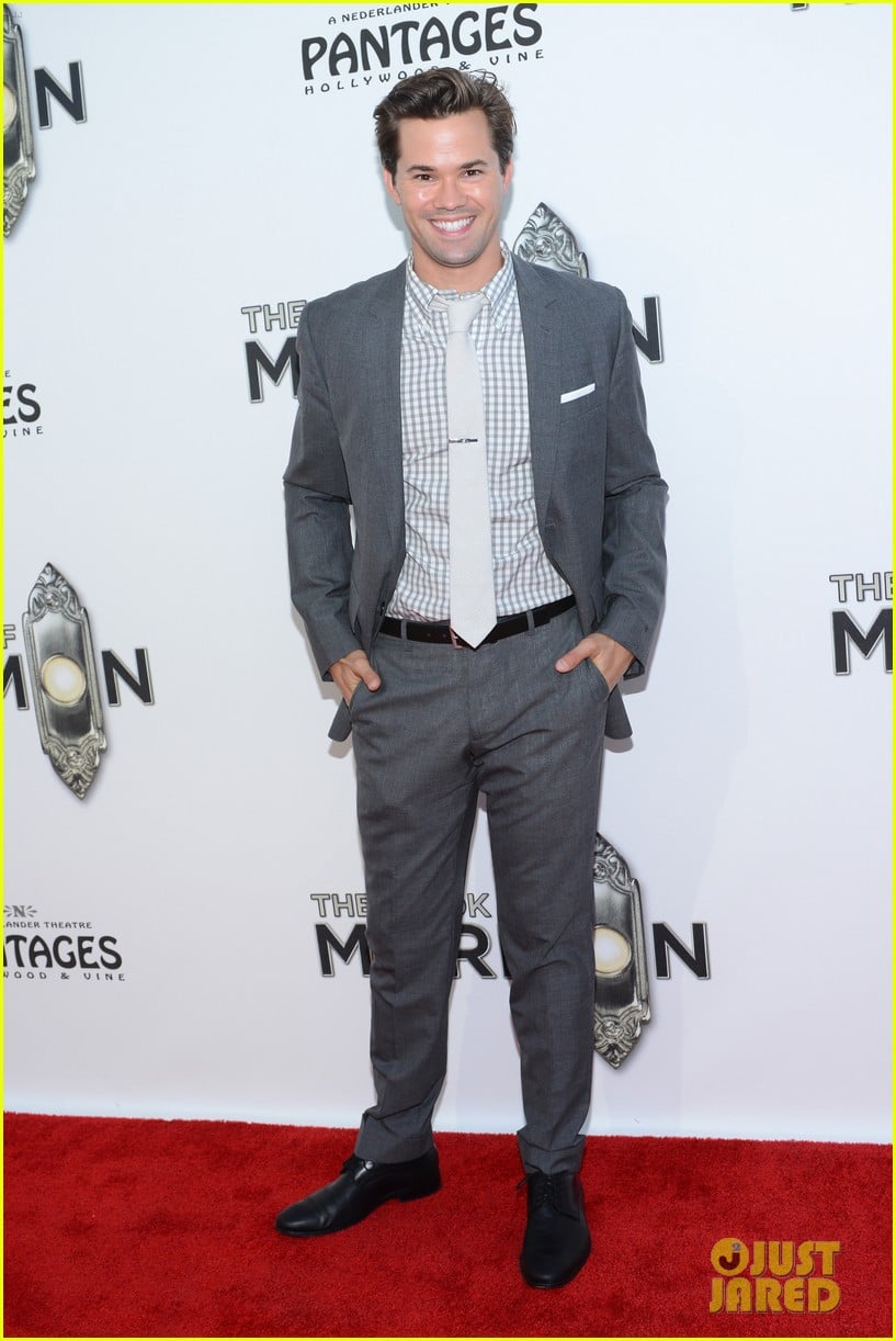 Zoe Saldana & Andrew Rannells: 'Book of Mormon' Premiere!: Photo ...