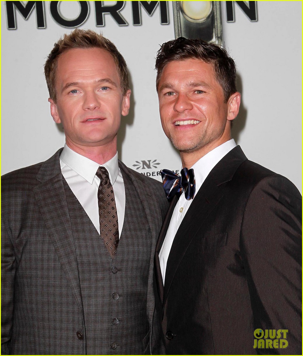 Zoe Saldana & Andrew Rannells: 'Book of Mormon' Premiere!: Photo ...