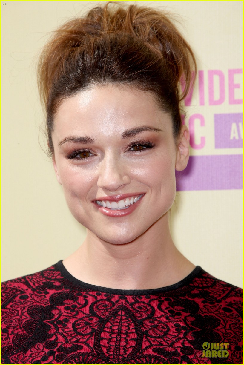 'Teen Wolf' Cast - MTV VMAs 2012 Red Carpet: Photo 2715750 | Colton ...