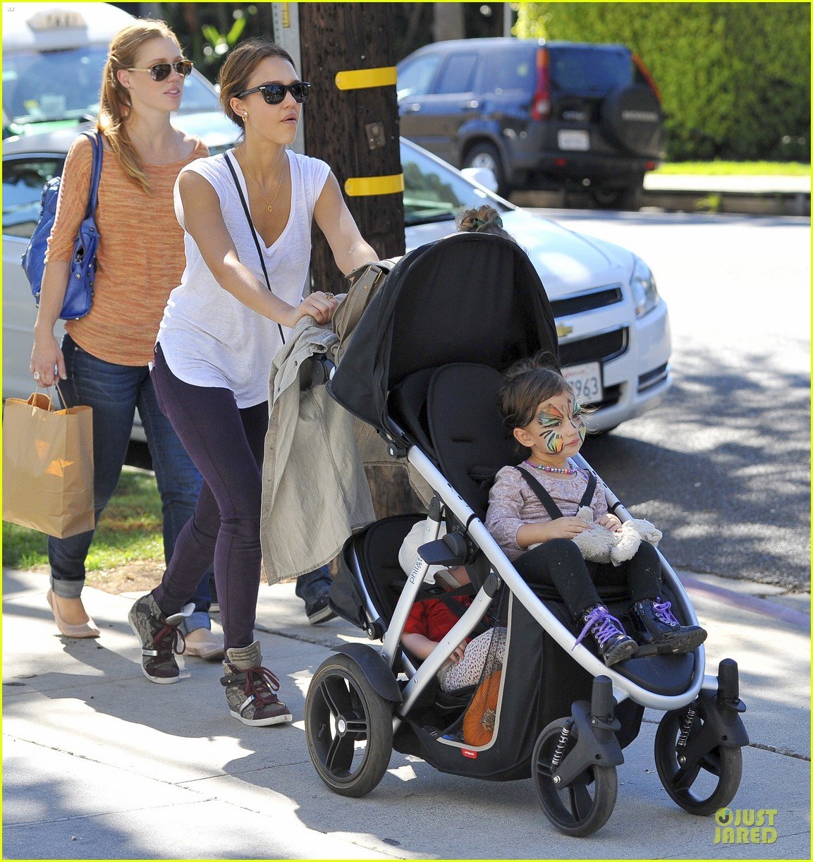 Jessica Alba & Alessandra Ambrosio: Mr. Bones Pumpkin Patch Beauties ...