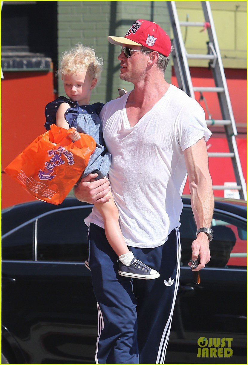 Eric Dane: Puzzle Zoo with Billie!: Photo 2732540 | Billie Dane ...