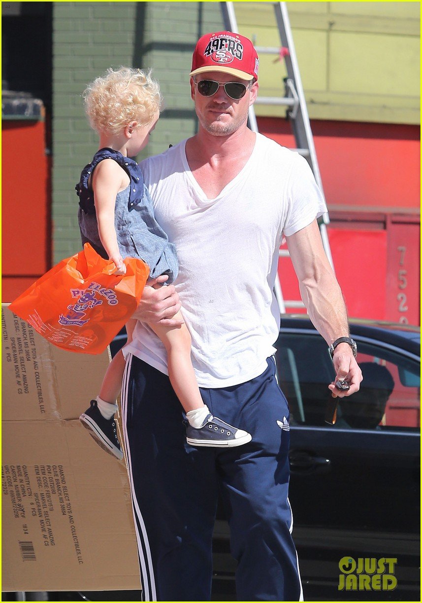 Eric Dane: Puzzle Zoo with Billie!: Photo 2732541 | Billie Dane ...