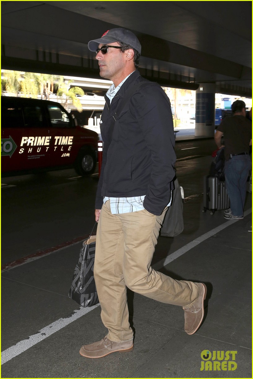 Jon Hamm: Back From Hawaii!: Photo 2746903 | Jon Hamm Photos | Just ...