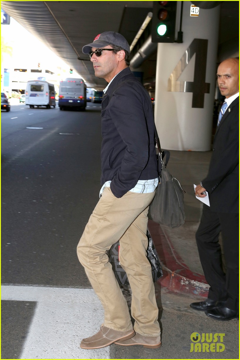Jon Hamm: Back From Hawaii!: Photo 2746910 | Jon Hamm Photos | Just ...