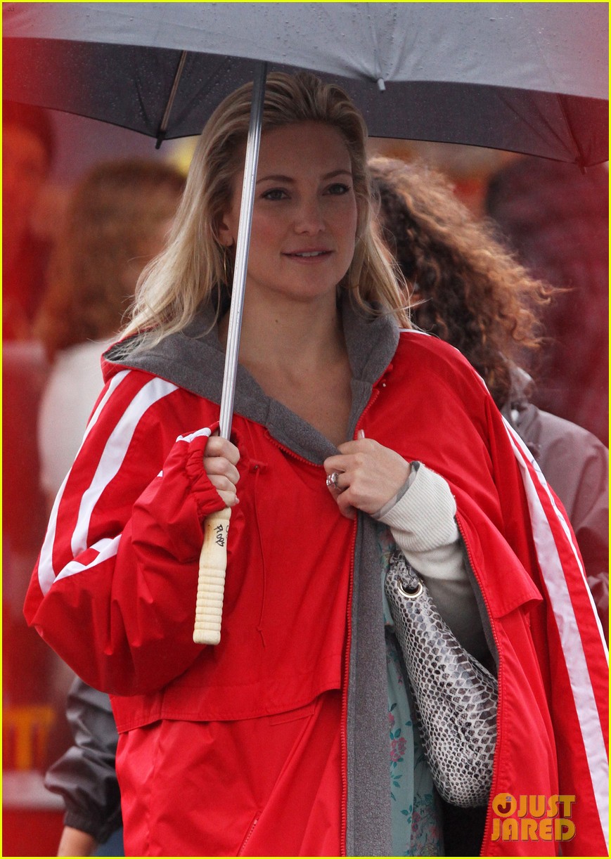 Eva Mendes: Curly Hair for 'Clear History'!: Photo 2732471 | Eva Mendes ...