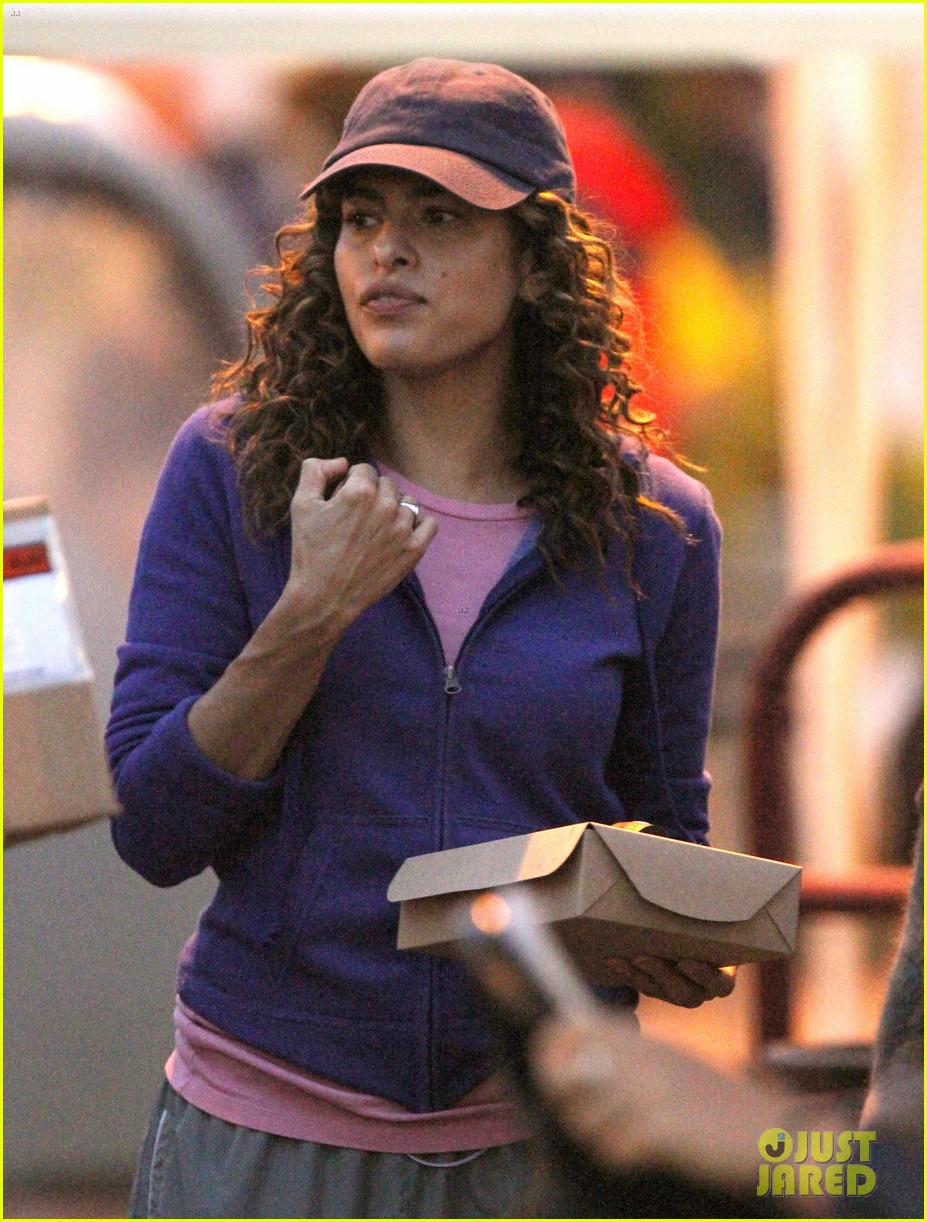 Eva Mendes: Curly Hair for 'Clear History'!: Photo 2732476 | Eva Mendes ...