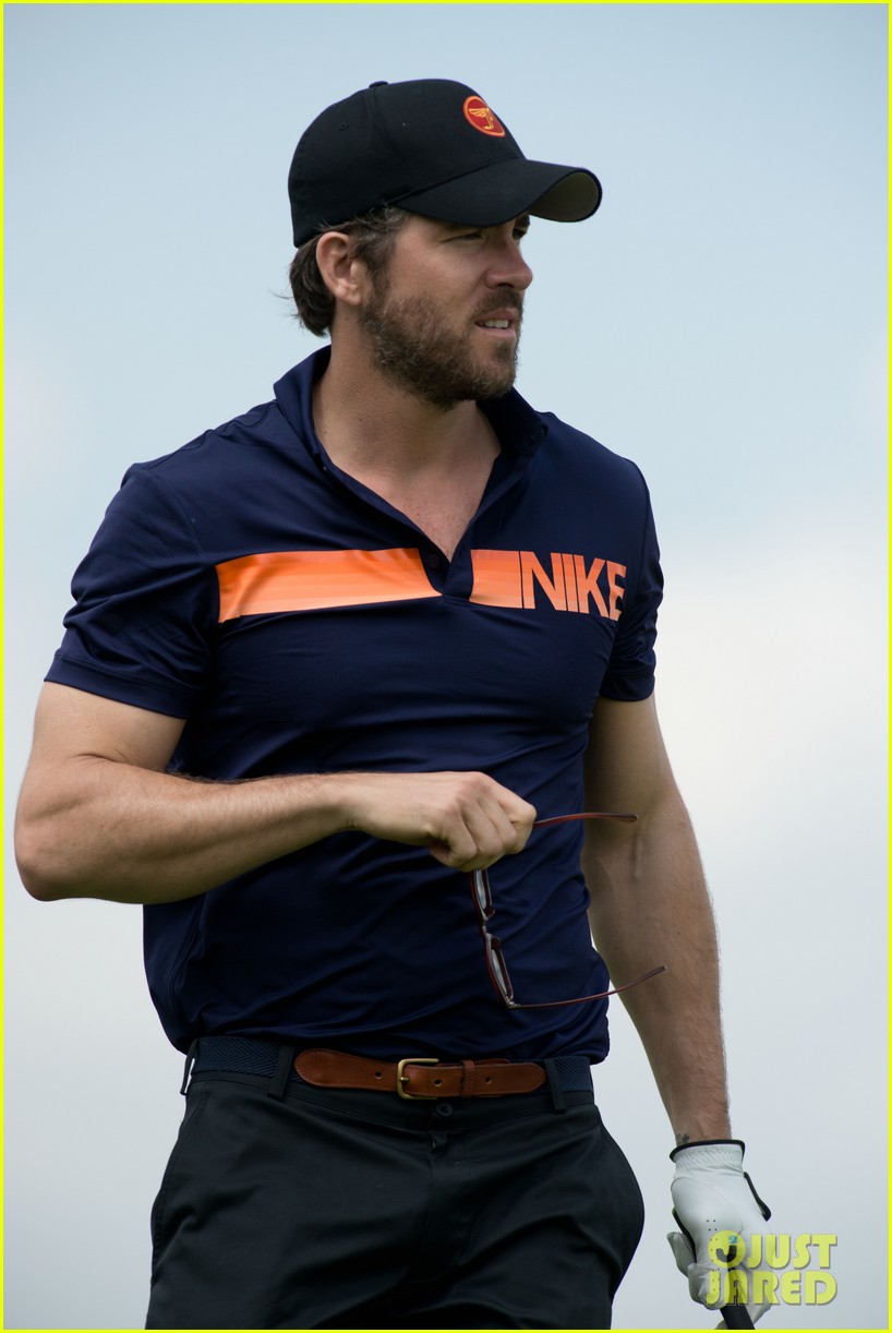 Ryan Reynolds & Minka Kelly: Golf Tournament in China!: Photo 2745173 ...