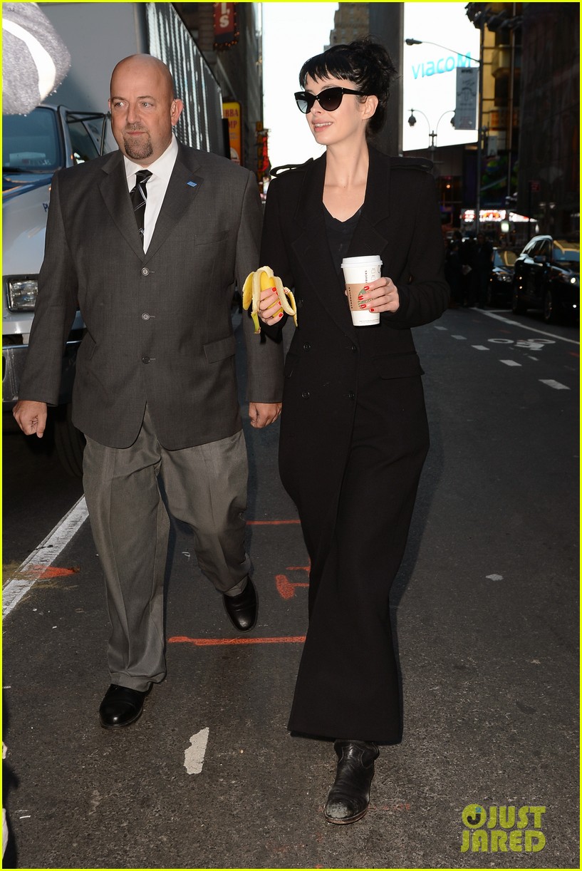 Krysten Ritter: 'Don't Trust the B---- in Apartment 23' Premiere ...