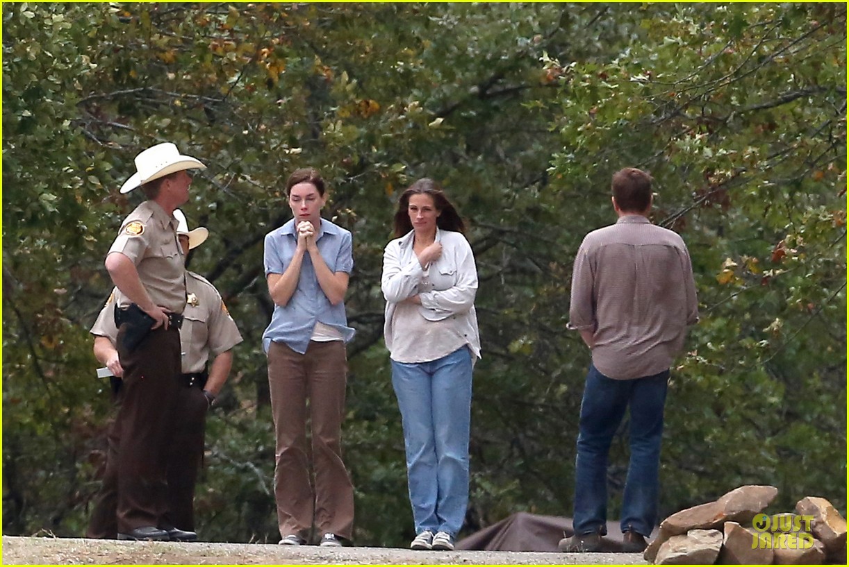 Julia Roberts: 'August Osage County' Set with Ewan McGregor!: Photo ...