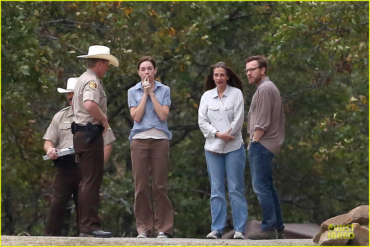 Julia Roberts: 'August Osage County' Set with Ewan McGregor!: Photo ...