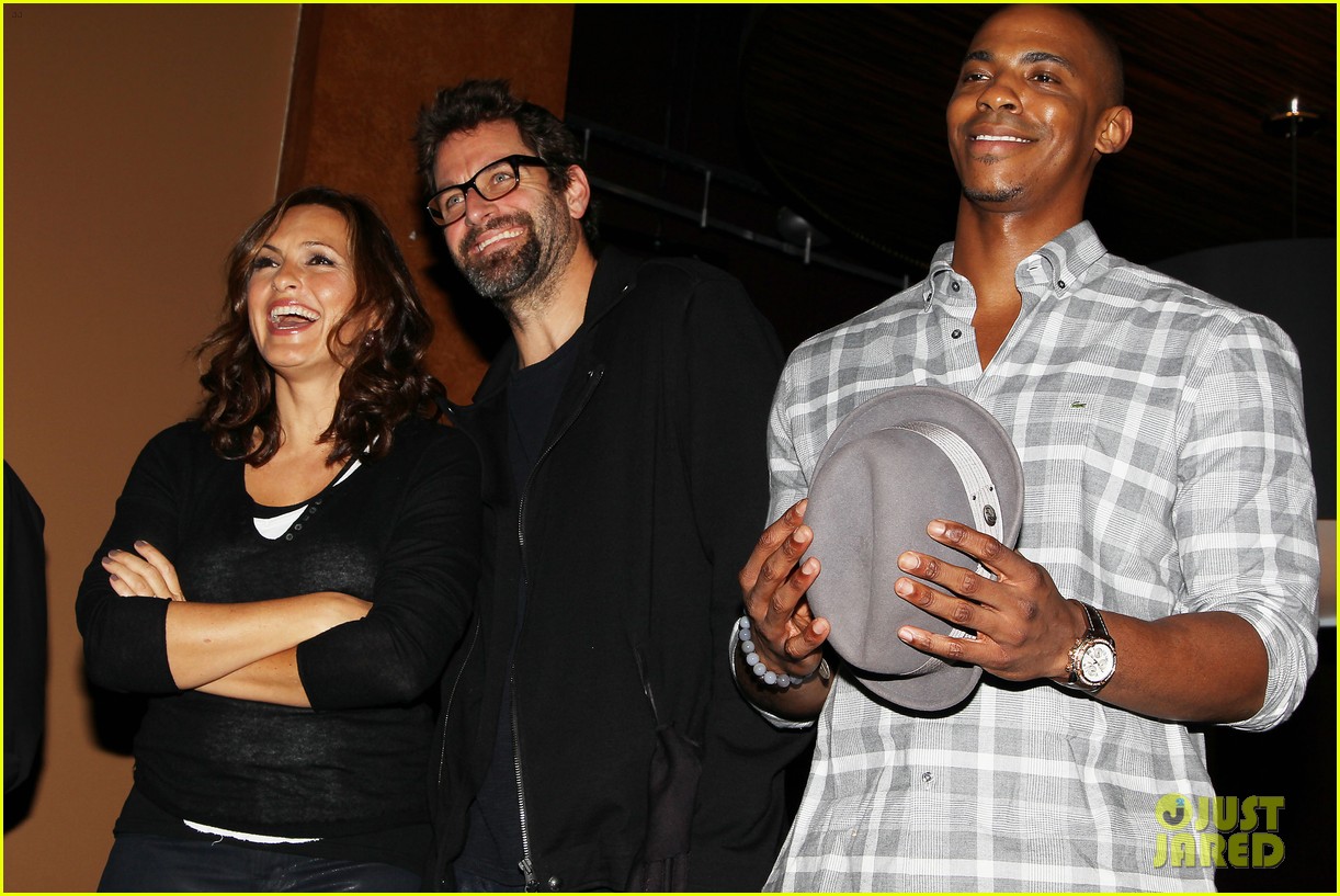 Alexander Ludwig & Paul Rudd: Celebrity Bowling Benefit!: Photo 2743386 ...