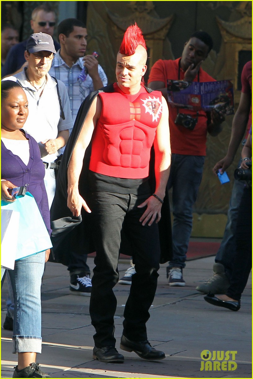Mark Salling: 'Glee' Superhero!: Photo 2731701 | Glee, Mark Salling ...