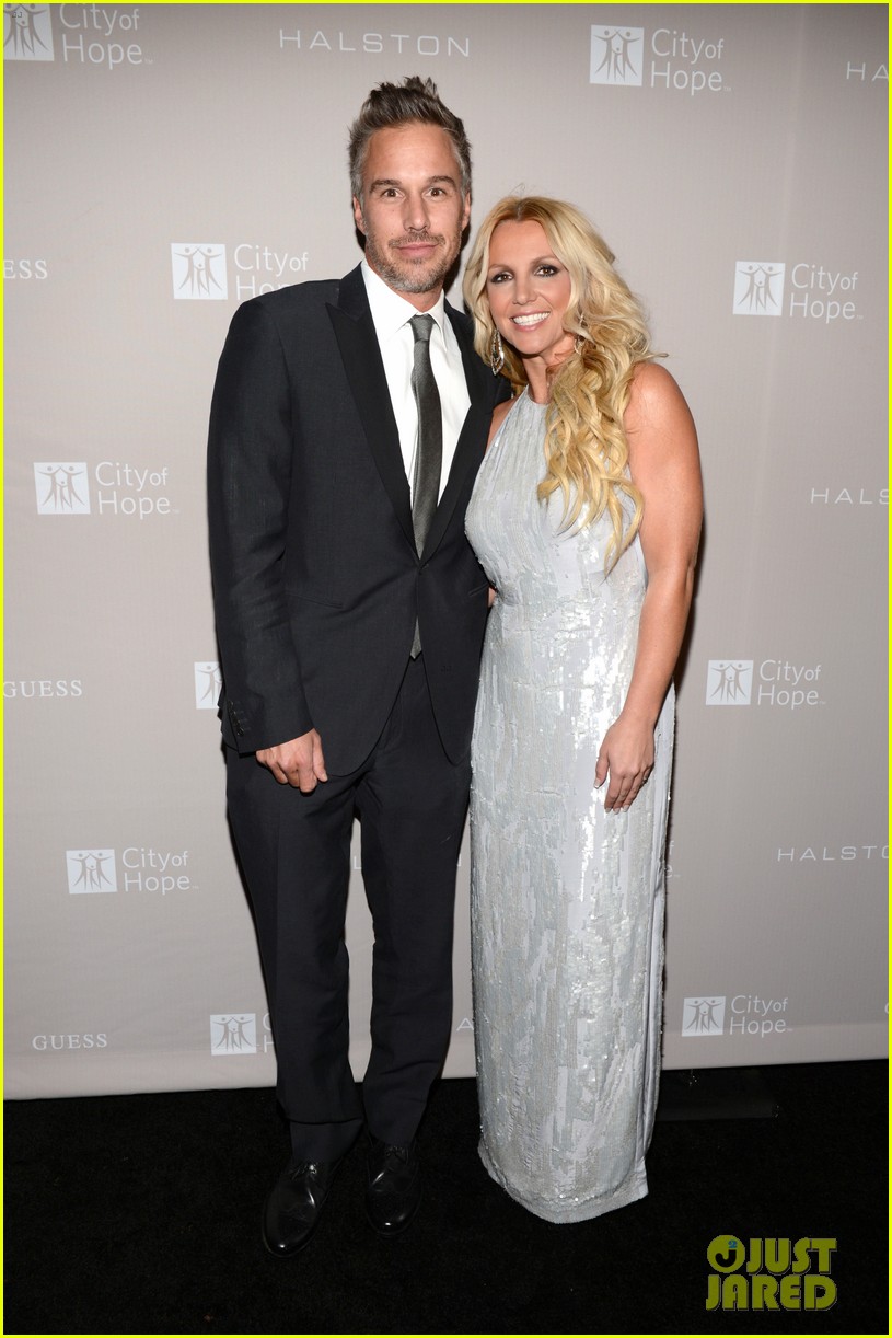 Britney Spears: City of Hope Gala with Jason Trawick!: Photo 2736367 ...